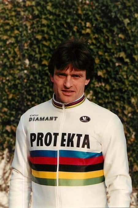 Toen de vandaag (3 augustus) jarige Henk Baars tot ieders verbazing ...