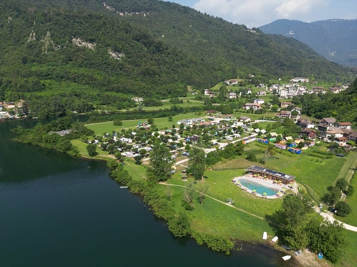 Belluno Lago Arsiè Camping Village • Dagjeuitpagina.nl